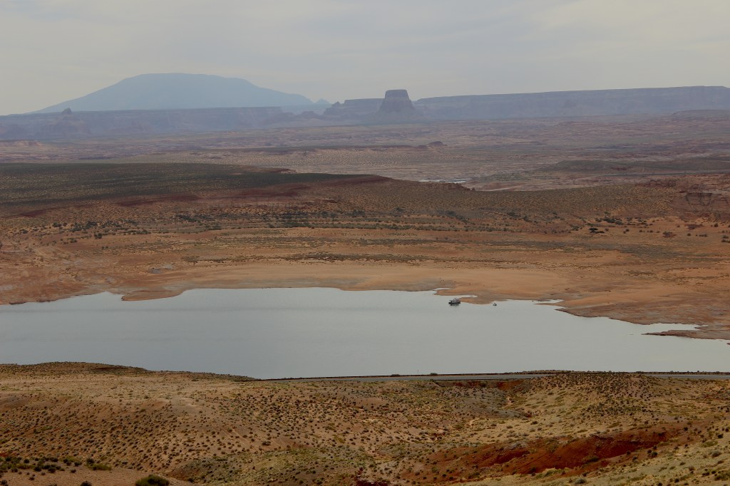 A Secret Cathedral at the Grand Staircase-Escalante National Monument ...