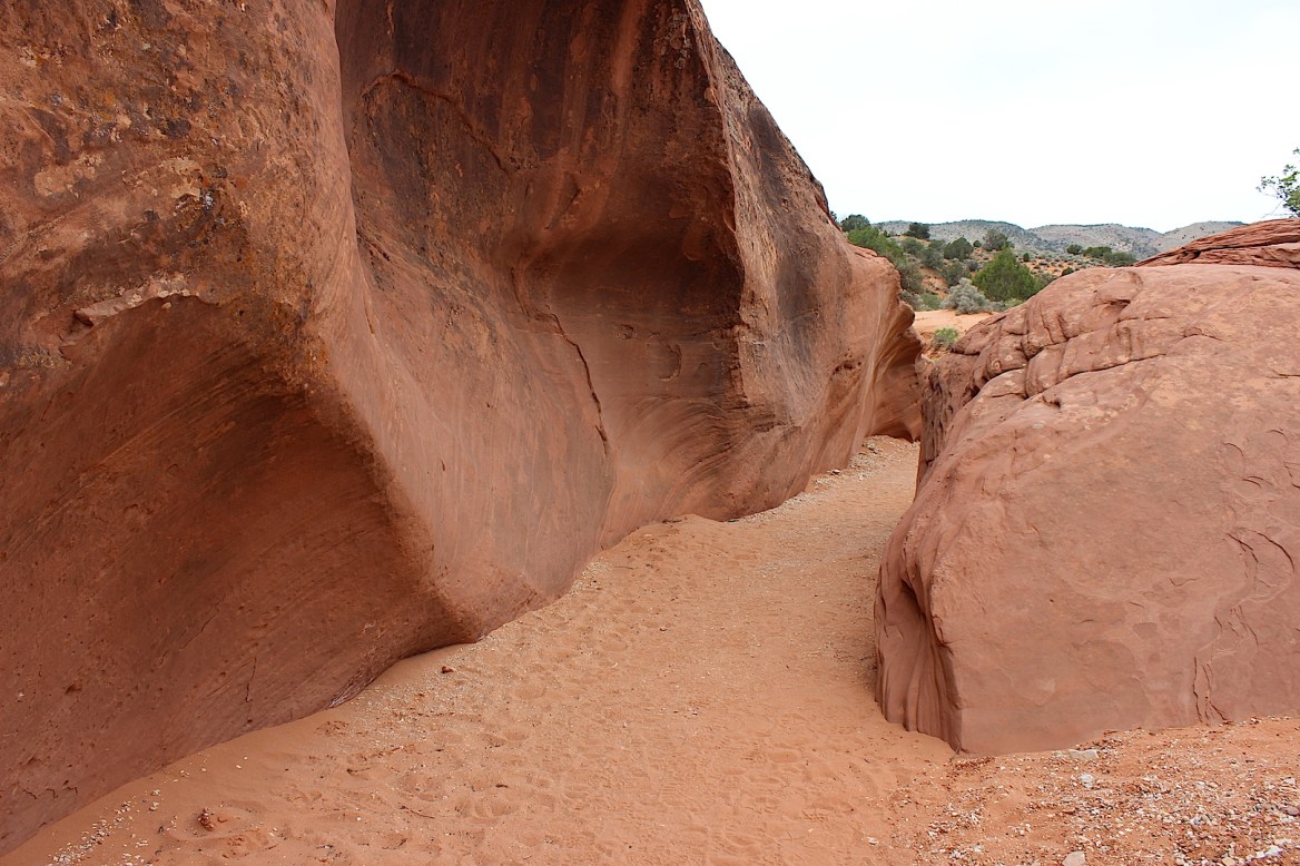 A Secret Cathedral at the Grand Staircase-Escalante National Monument ...